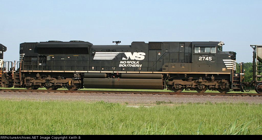 NS 2745